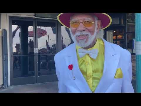 Triple og speak on Magic bishop Don Juan the biggest pimp in the world with crip Mac dad