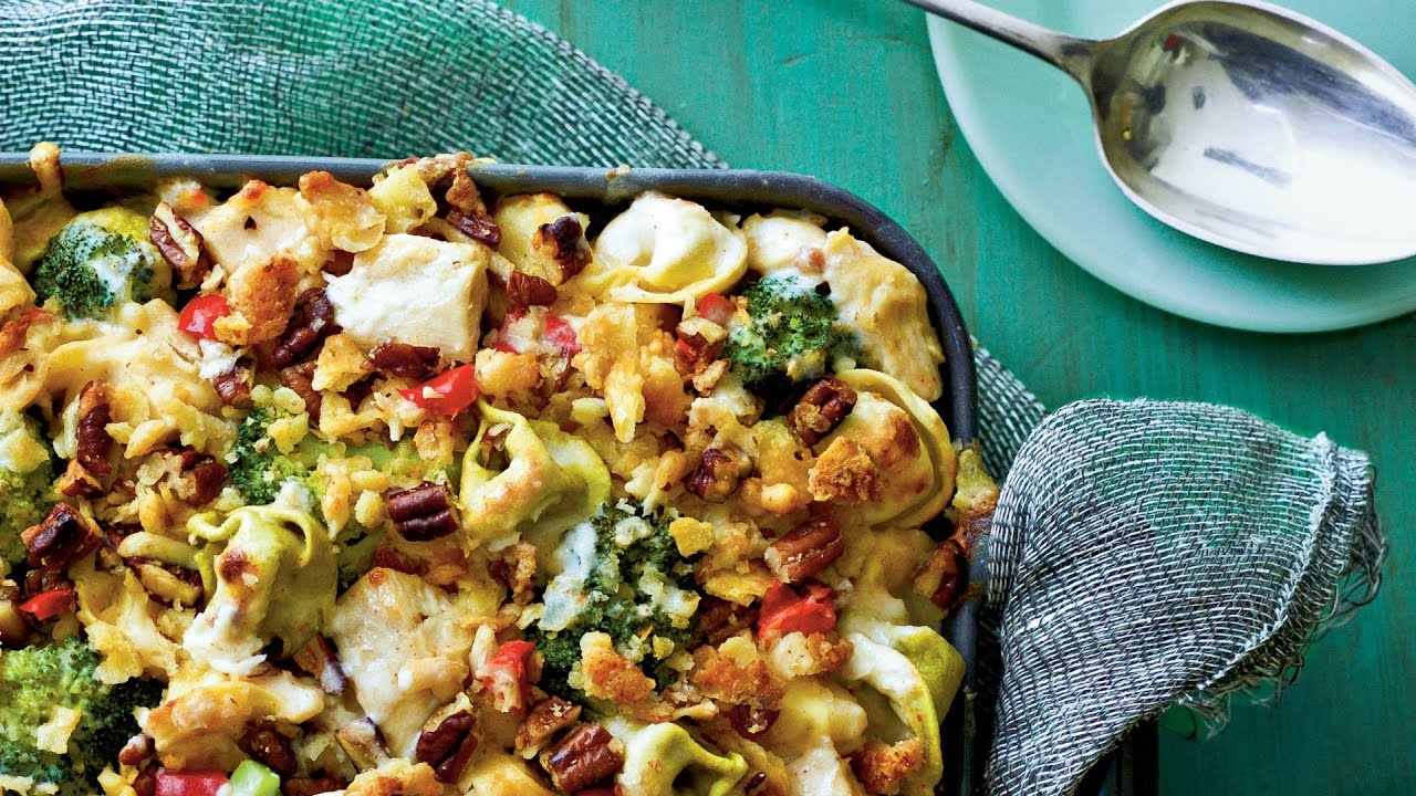 Pasta-Chicken-Broccoli Bake | Southern Living
