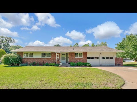 NEW LISTING: 9225 W Delano Wichita KS 67212
