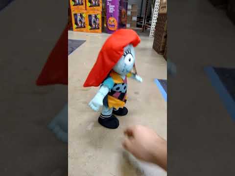Gemmy animated Happy shuffler Sally (Nightmare before Christmas)