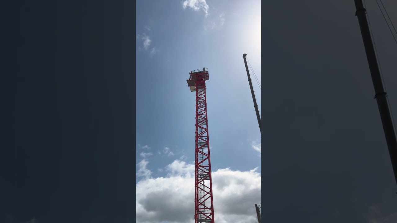 New tower crane erection! #youtubeshorts #craneoperators #cranelife #towercrane #godblessamerica