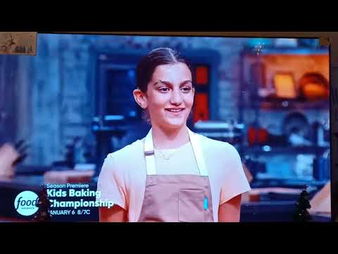 SEASON PREMIERE Kids Baking Championship Premieres Monday January 6th at 8 🤓
