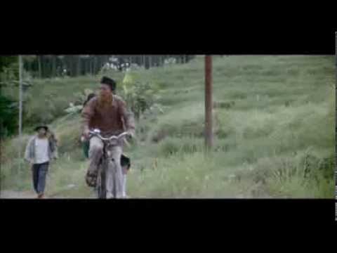 Sepatu Dahlan di WowKeren.com. Simak Berita, Trailer, Review & Sinopsis ...