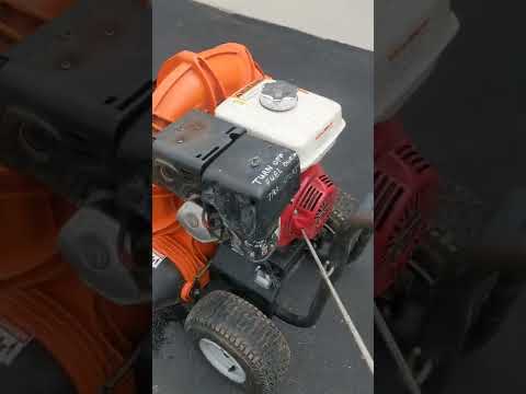 GovDeals: 2009 Billy Goat F902H Walk-behind blower