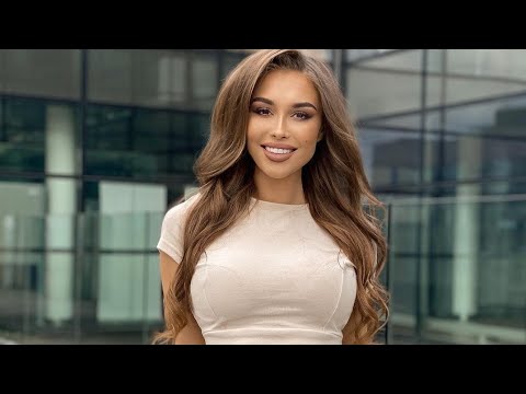 Kasia Motloch Short Bio with Hot Photos