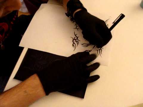 Maîtriser le papier calque : astuces et techniques essentielles