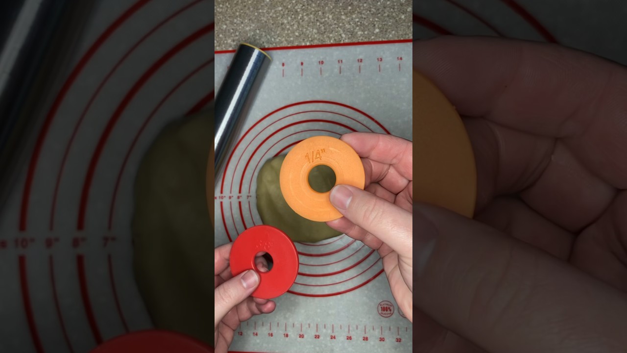 I use a guided rolling pin for my sugar cookie dough #bakingtips #sugarcookies #cookiedough