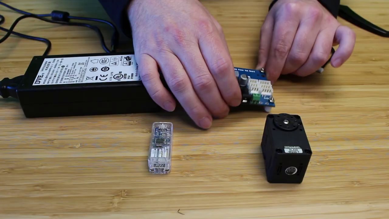 How To: Connect power to U2D2 Power Hub Board for DYNAMIXEL