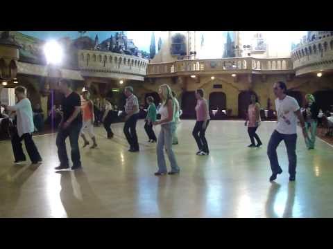 Loppis line dance by Dan McInerney (July 2013) - social dancing at WDM Blackpool 2013