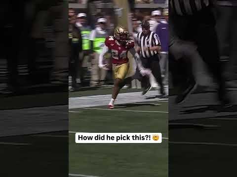 But seriously, how?! #bostoncollege #accfootball #collegefootball #football #sports #cfb #eagles