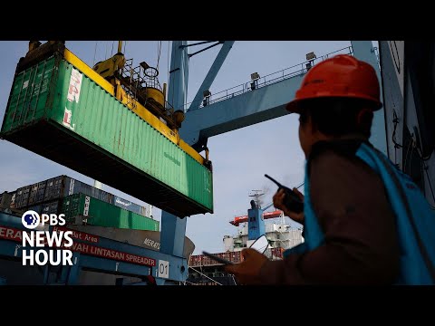 Economic forecasts show Trump's tariffs having major global impact