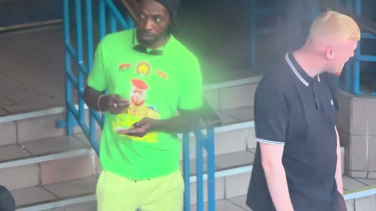 St Martin's Queensway, Birmingham B4 7SL, UK d7 v 1313