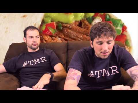 Green Burrito Barbacoa Burrito At Carl's Jr. - The Two Minute Reviews - Ep. 546 #TMR