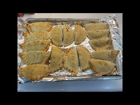 How To Make Empanadas With A Twist/Meat Pies
