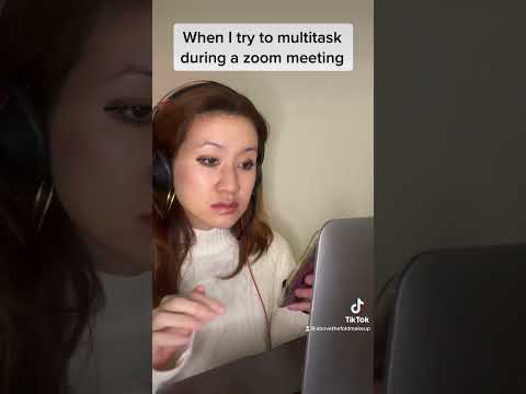 Multitasking during a zoom meeting be like #multitasker #wfhlife #shorts #distraction #zoommeeting