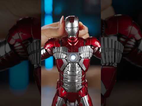 EPIC Hot Toys Iron Man Unboxing π₯