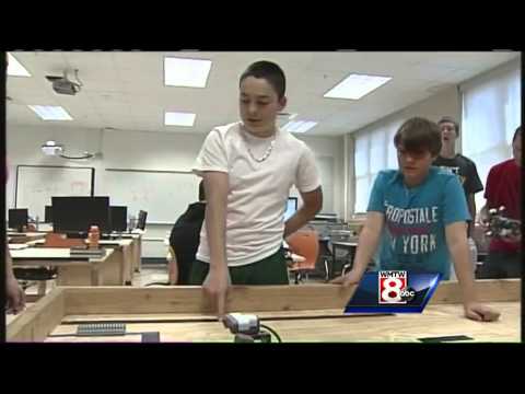 Effort underway to keep young people in Maine
