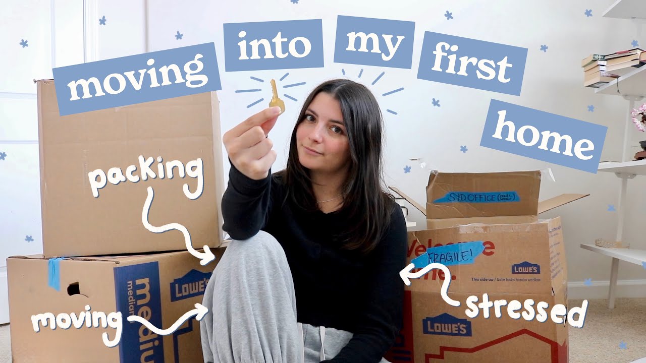 I bought my first house🏠🎉!! moving vlog + empty-ish house tour