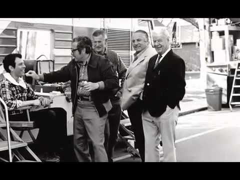 New Jaws pictures show making of legendary shark movie - The Mirror