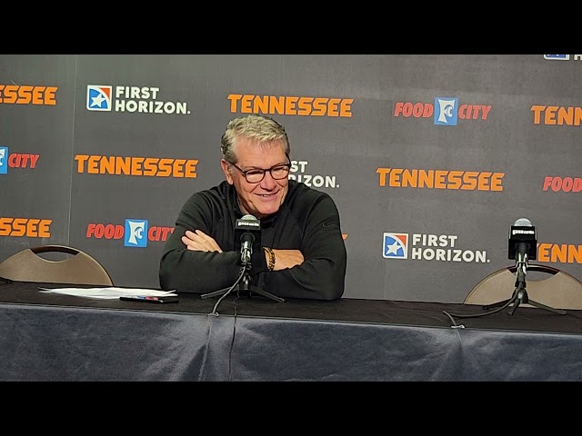 Geno Auriemma: “It’s unusual”: Geno Auriemma details Kim Caldwell’s ...