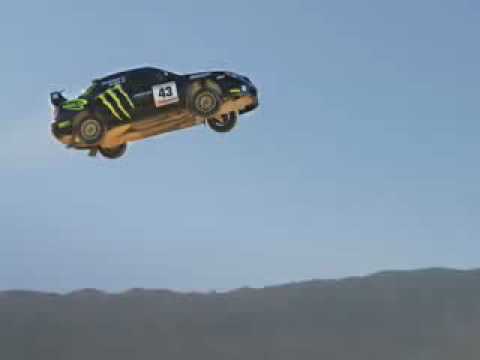 Vidéo [Subaru IMPREZA] Ken Block - Jump with his car 171 feets - L'argus