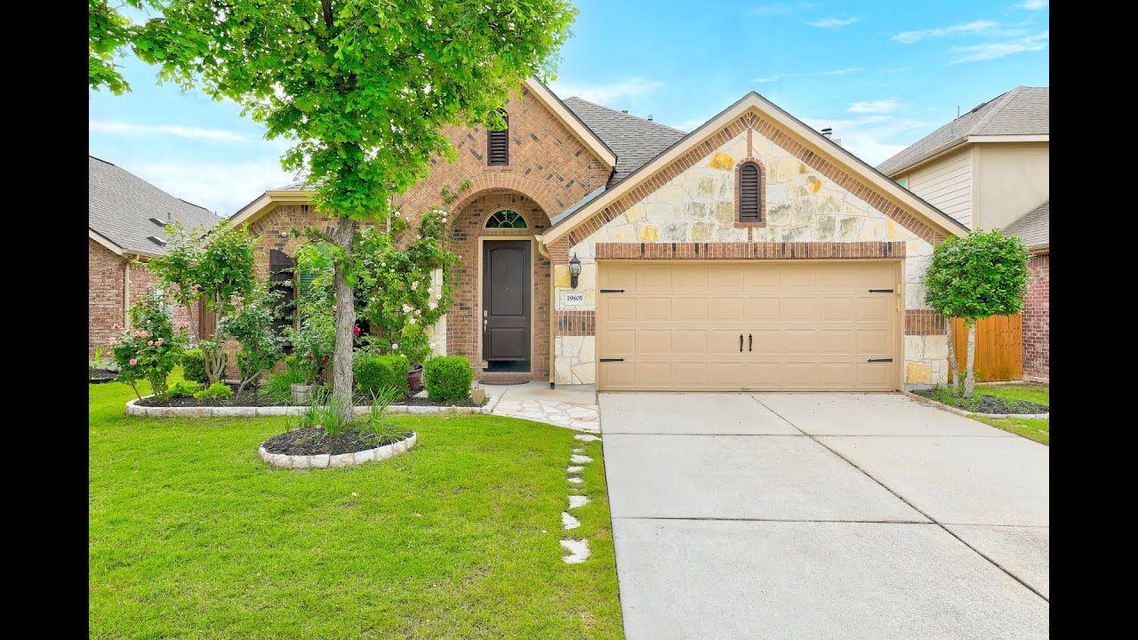 Denise Arndt|19805 Grail Hollow Cv|Pflugerville, TX|ColdwellBankerHomes.com