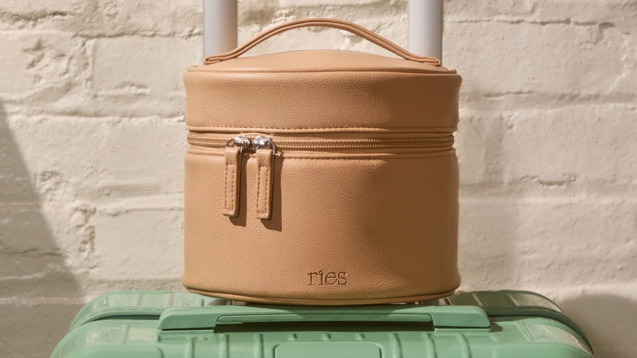RIES Beauty Essential Travel Bag