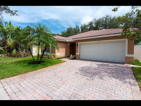 13828 SW 32 St, Miramar, FL 33027