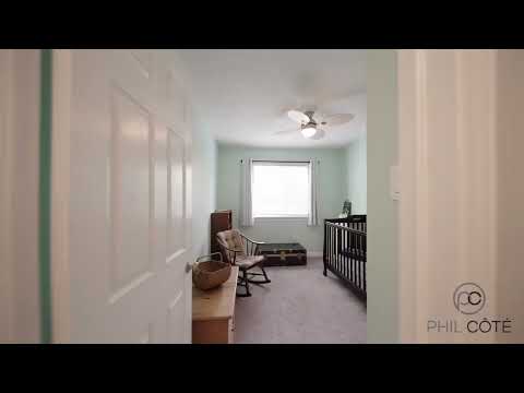 71 Grenadier Way FOR SALE
