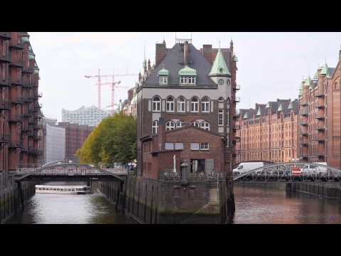 Hamburg, Speicherstadt, Blick auf das Wasserschloss, Full HD (1080p) Videobild
