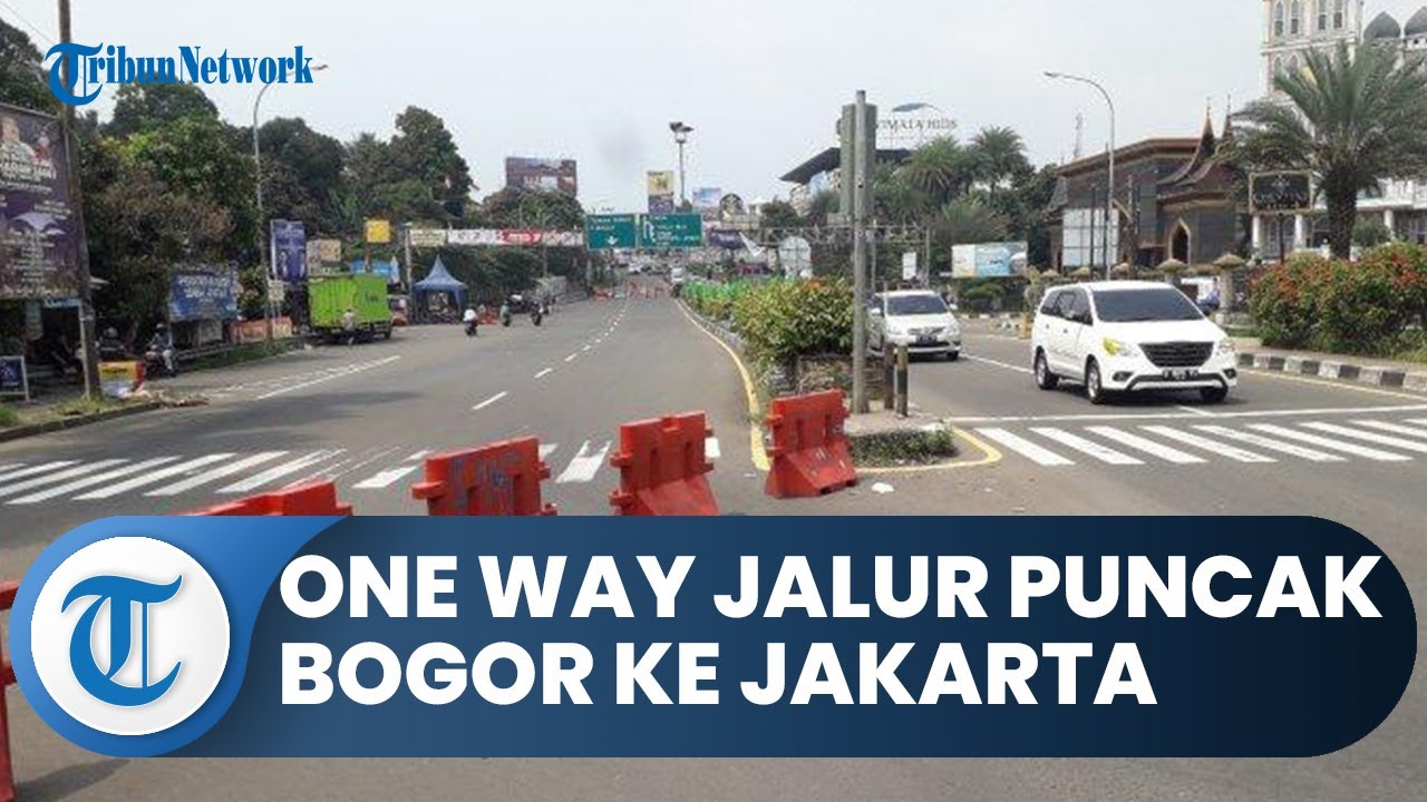 Pemberlakuan Satu Arah atau One Way di Jalur Puncak Bogor ke Arah Jakarta, Terlihat Ramai Lancar ...