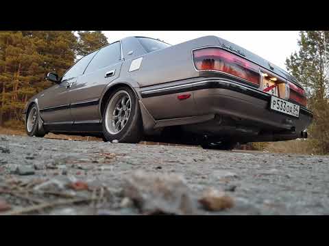 Toyota Crown MS137 exhaust sound