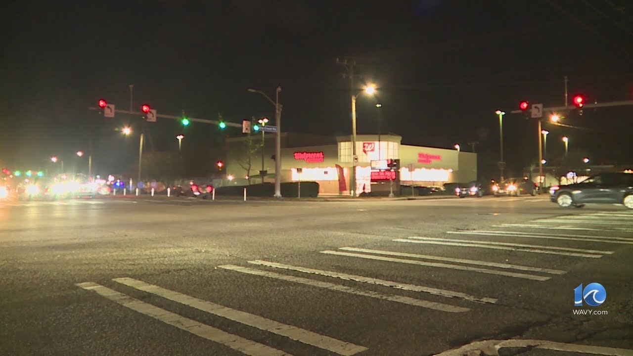 Man injured after motorcycle crash on Granby Street in Norfolk