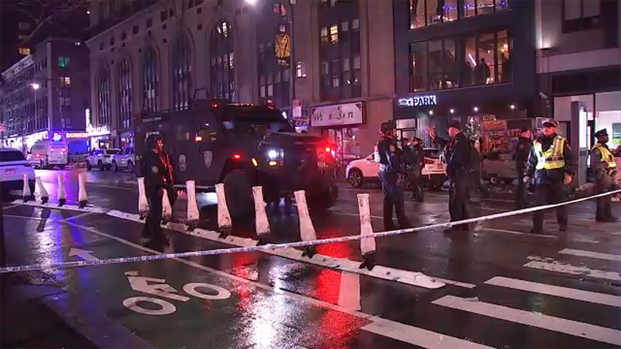 Machete attack on officers investigated as possible terror: sources