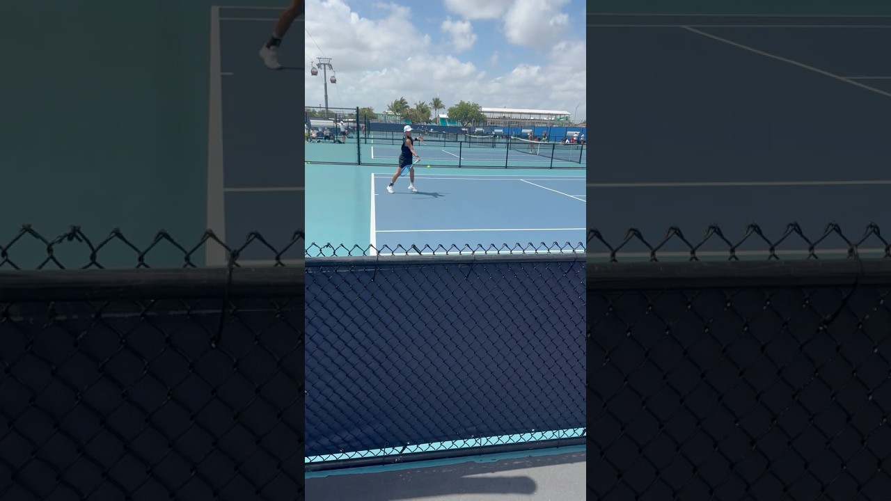 Hijikata working on Serve + 1 @MiamiOpenTennis