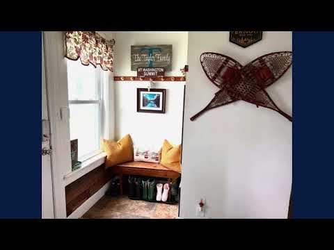 1487 Main St