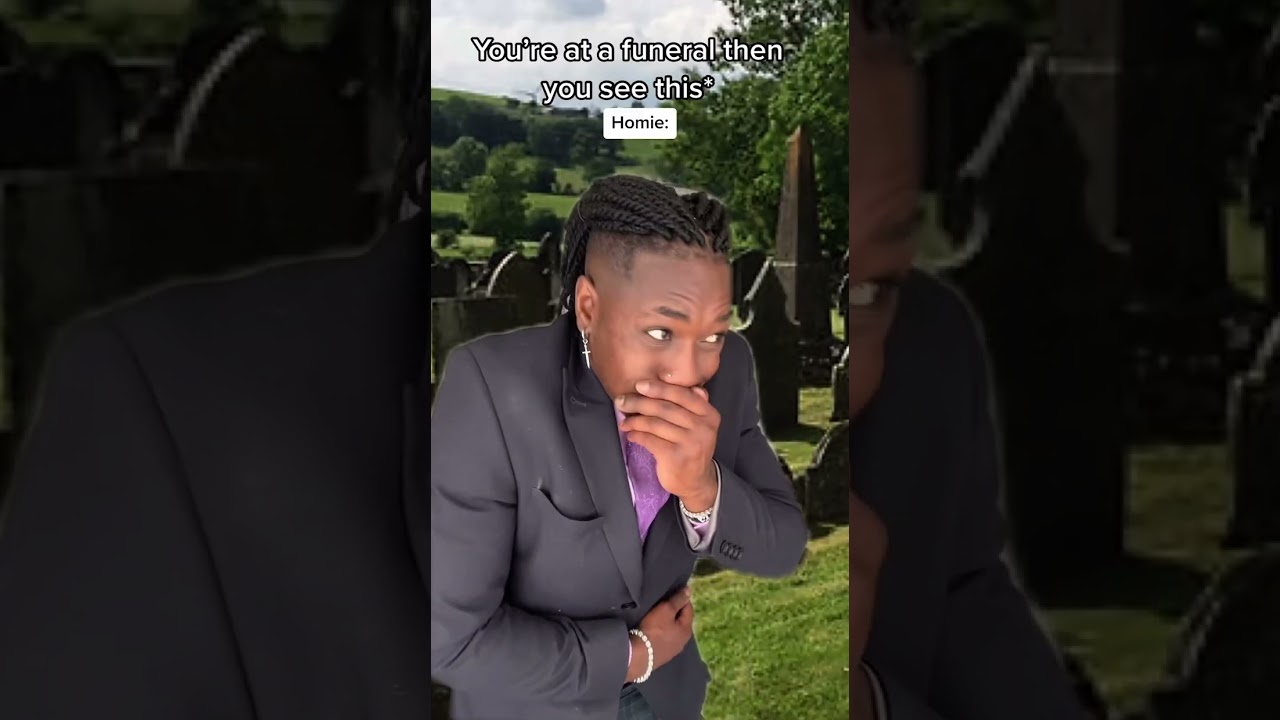 You’re at a funeral and you see this 😂 #skit