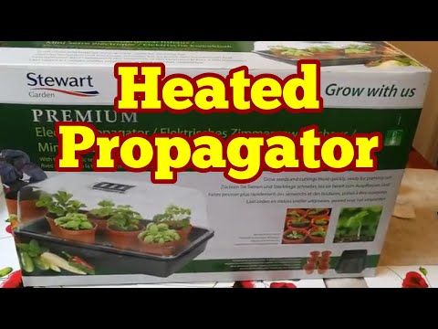 Unboxing B&Q Stewart Garden Premium Heated Propagator / Best Way To Start Growing Spring Seedlings