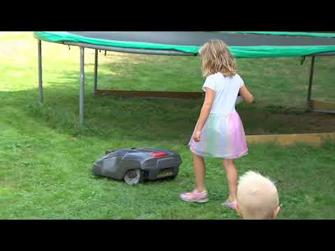 Husqvarna Automower®. Kinderen en de robotmaaier.