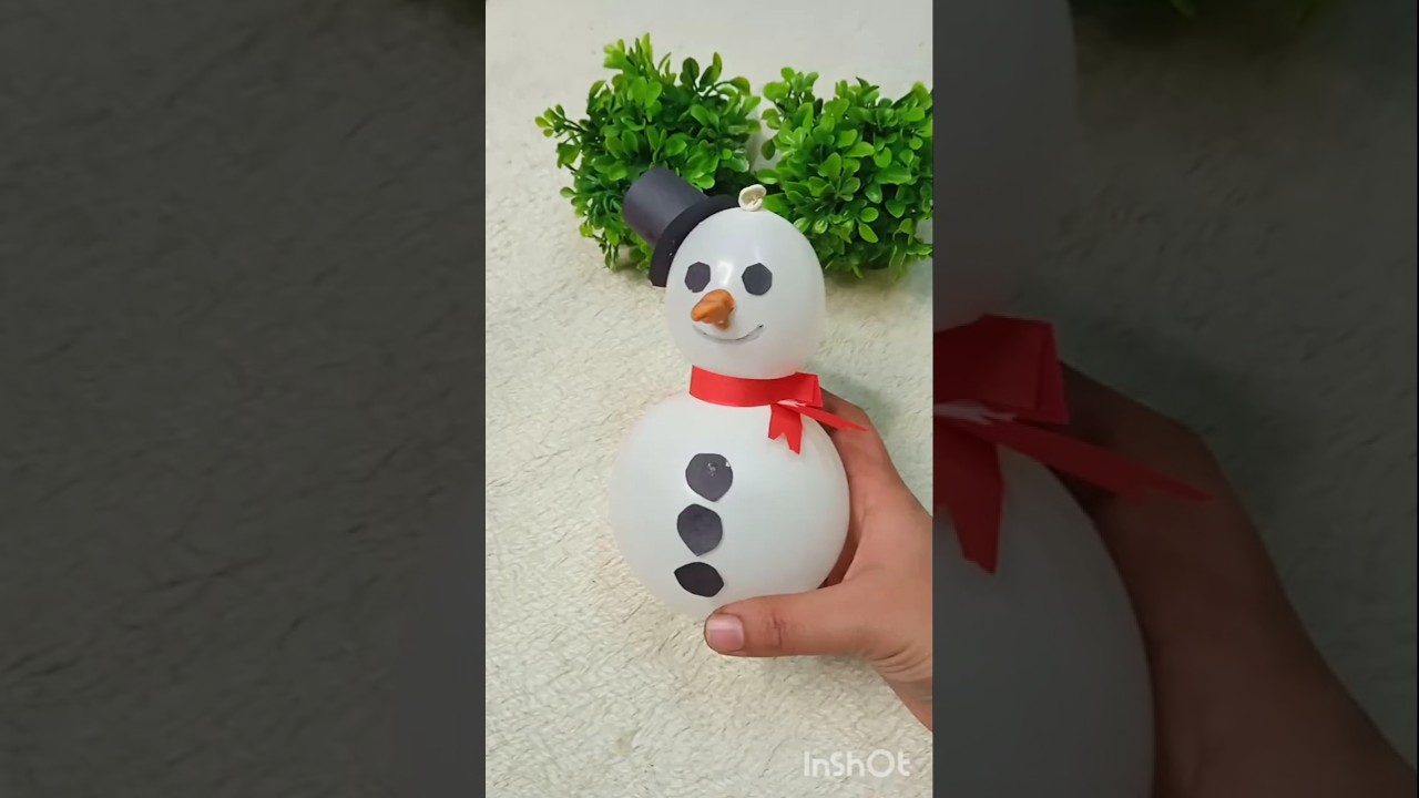 Creative Snowman Craft with Chart Paper and Balloon | Diy Balloon 🎈 Snowman ☃️ | #shortsfeed