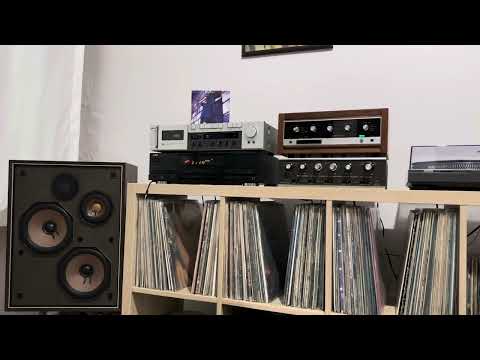 Lafayette La-750 solid state amp / Philips 22rh427 speaker / Aiwa xc900 cdp