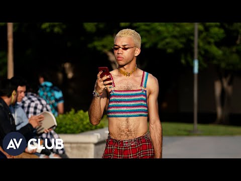 Genera+ion's teen creator is keeping things authentic, even when it comes to on-screen texting