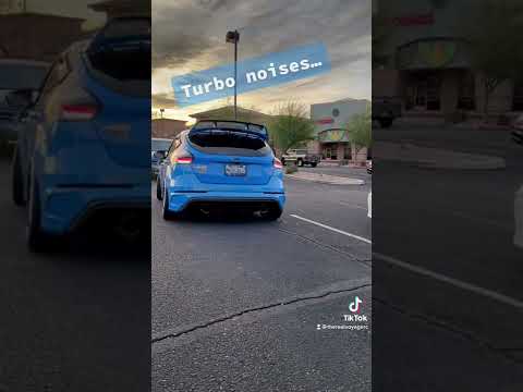 Focus RS making them EcoBoost noises #shorts #ford #focusrs #ecoboost #carsandcoffee #boosted