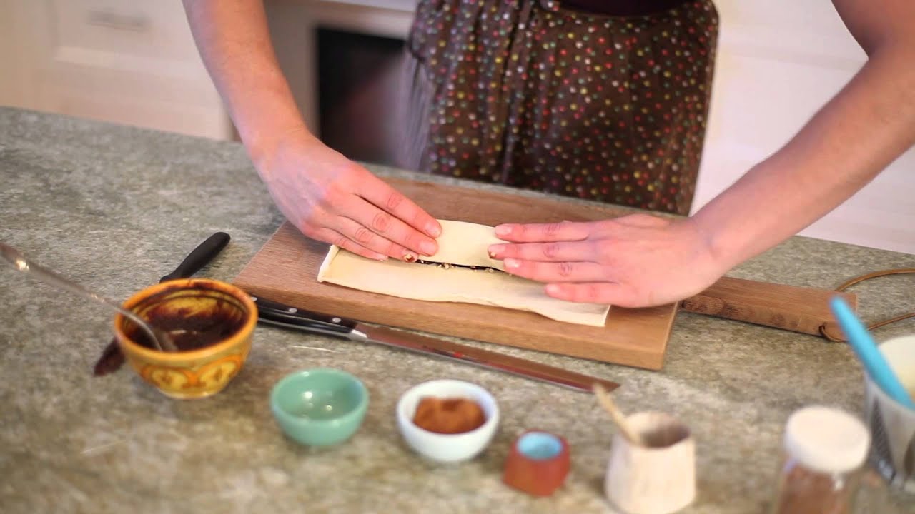 Walnut Strudel Recipe : Tasty Pastries