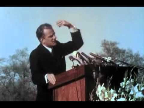 Throwback Thursday: Billy Graham Preaches In Alabama On Easter Sunday ...