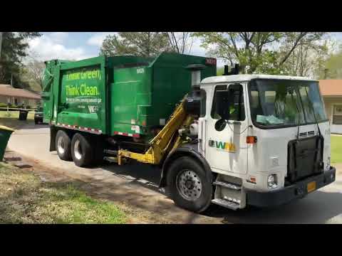 WM | Autocar ACX CNrG Heil Python Garbage Truck