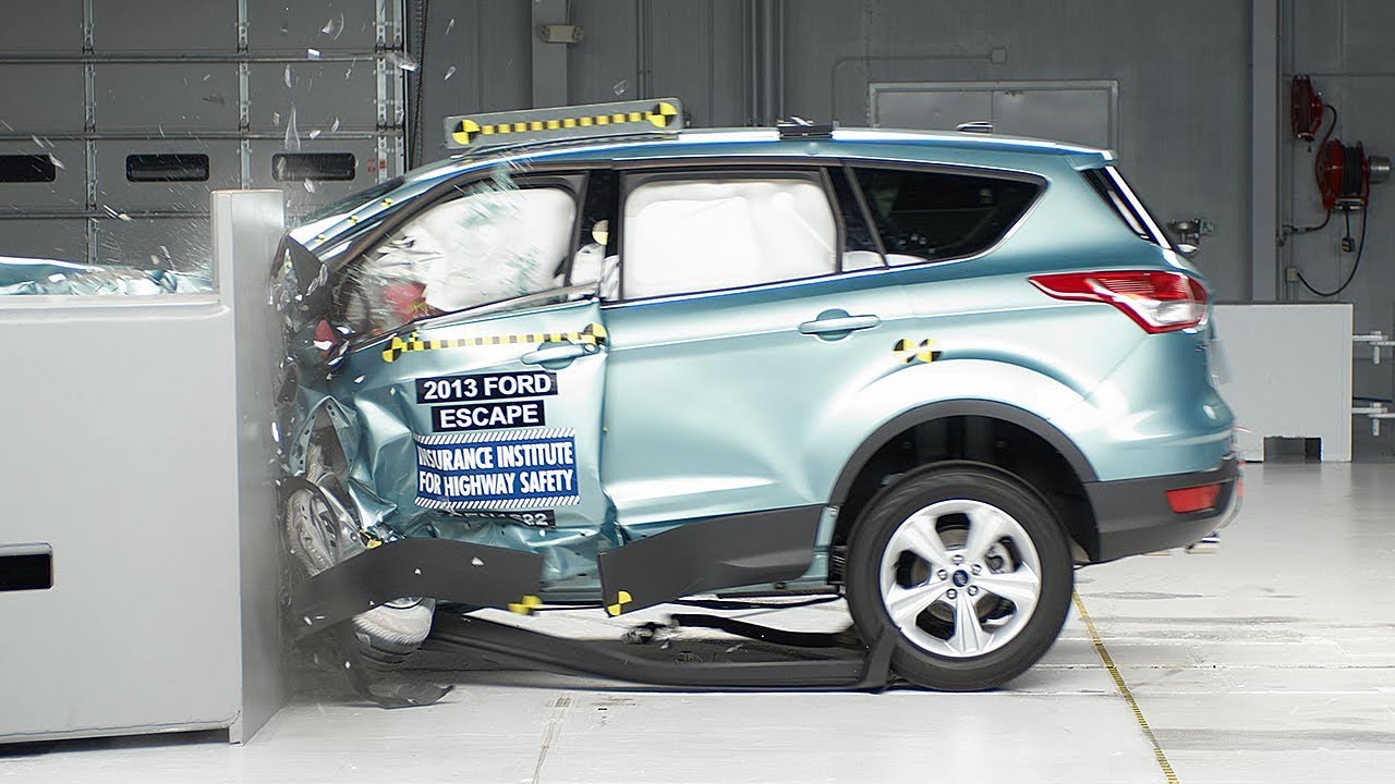 2017 Ford Escape Rated "Acceptable" in Small Overlap Front Crash Test ...