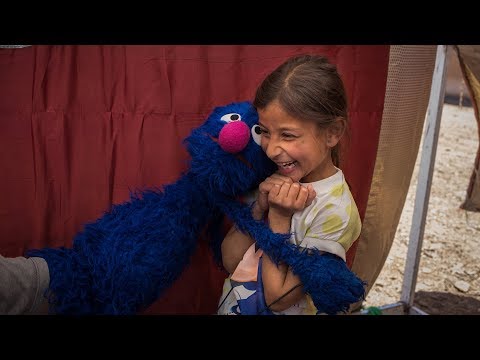 Sesame Street, IRC, NYU Team Up on MacArthur-Funded Program for Refugee Children