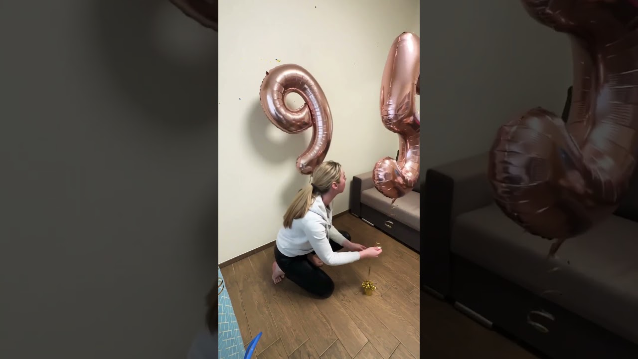 Balloons on weight. Rose gold balloons. Foil numbers balloons. Rose gold numbers. Helium