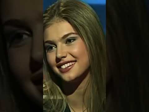 Putin' Alina Kabaeva smile #shorts #putin #alinakabaeva #smile